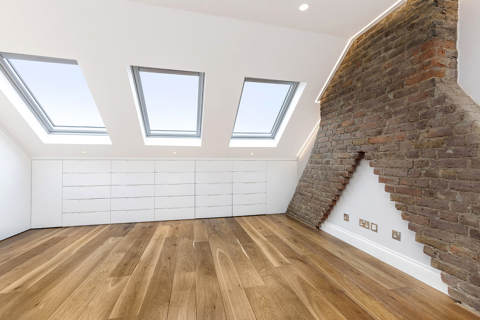 Loft Conversion Ideas – Extra Rooms In Your Attic Space.